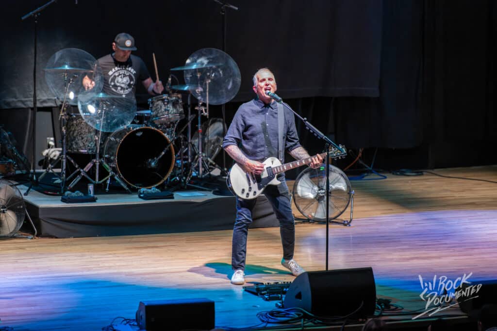 EVERCLEAR 'World Of Noise' 30th Anniversary Tour - Rock Documented