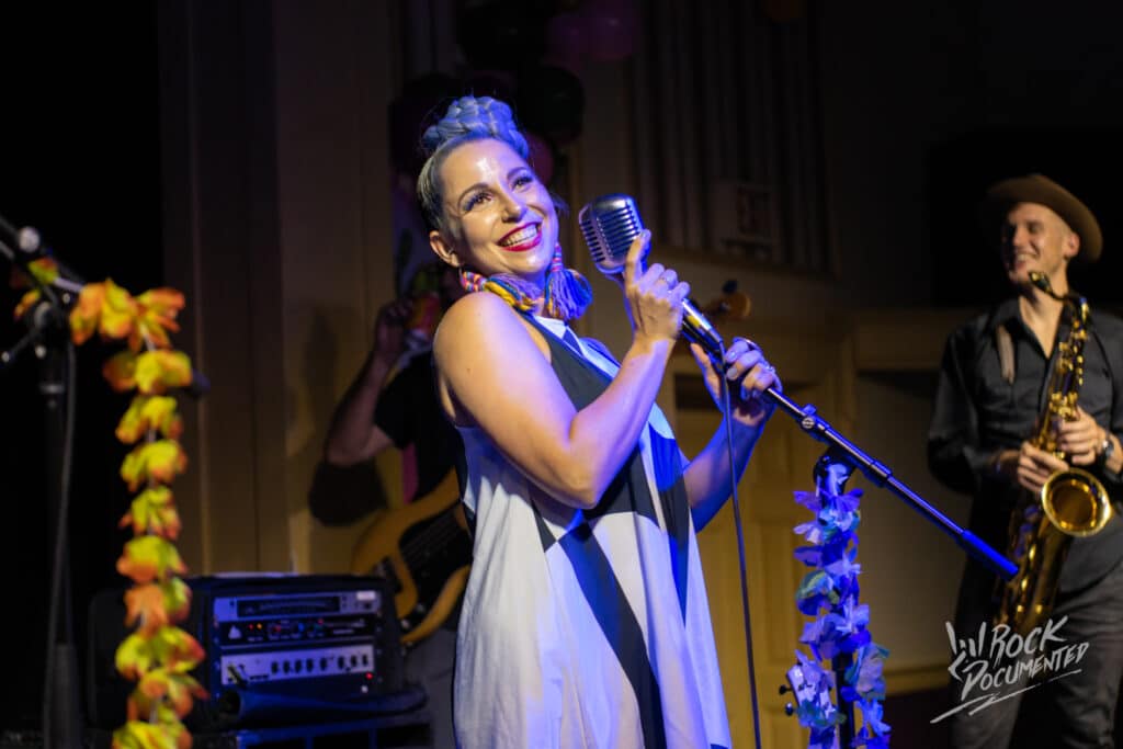 Tiffany Pollack & Co. Performing at The Elks Lodge - Rock Documented