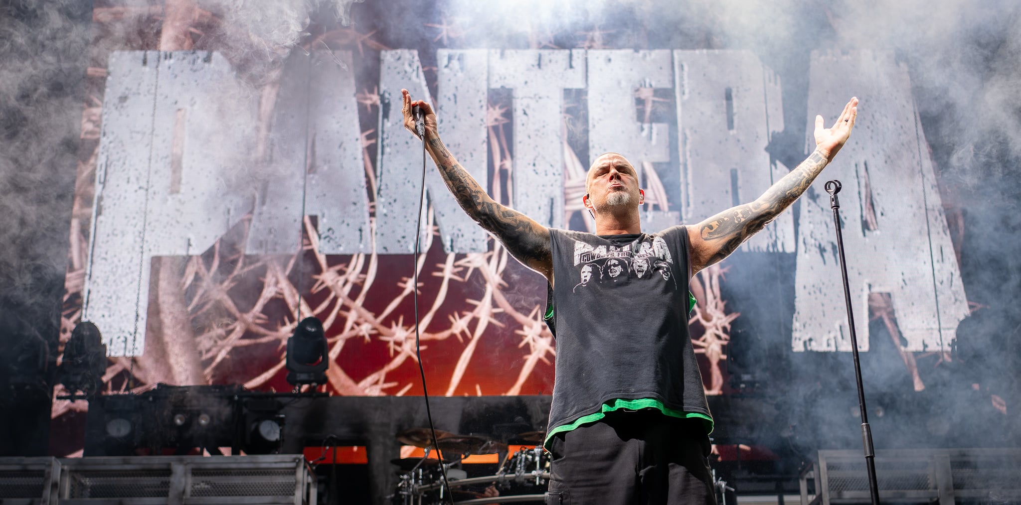 The Metal Titans Return: Pantera's Unforgettable Night in Hershey ...