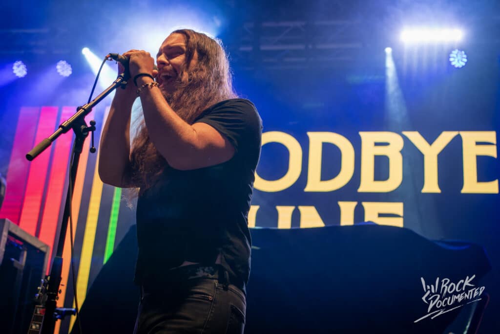Hinder and Goodbye June Ignite Harrisburg - Rock Documented