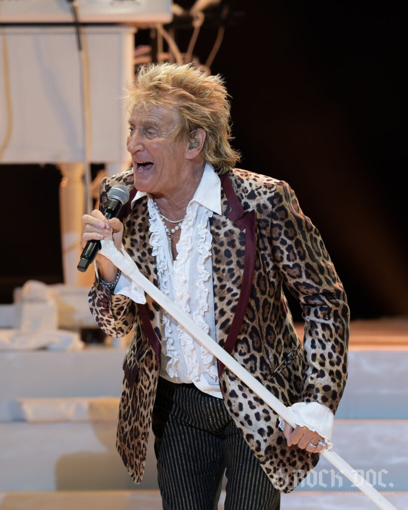 Rod Stewart Bids Philly Farewell in Style at the Mann Center - Rock ...