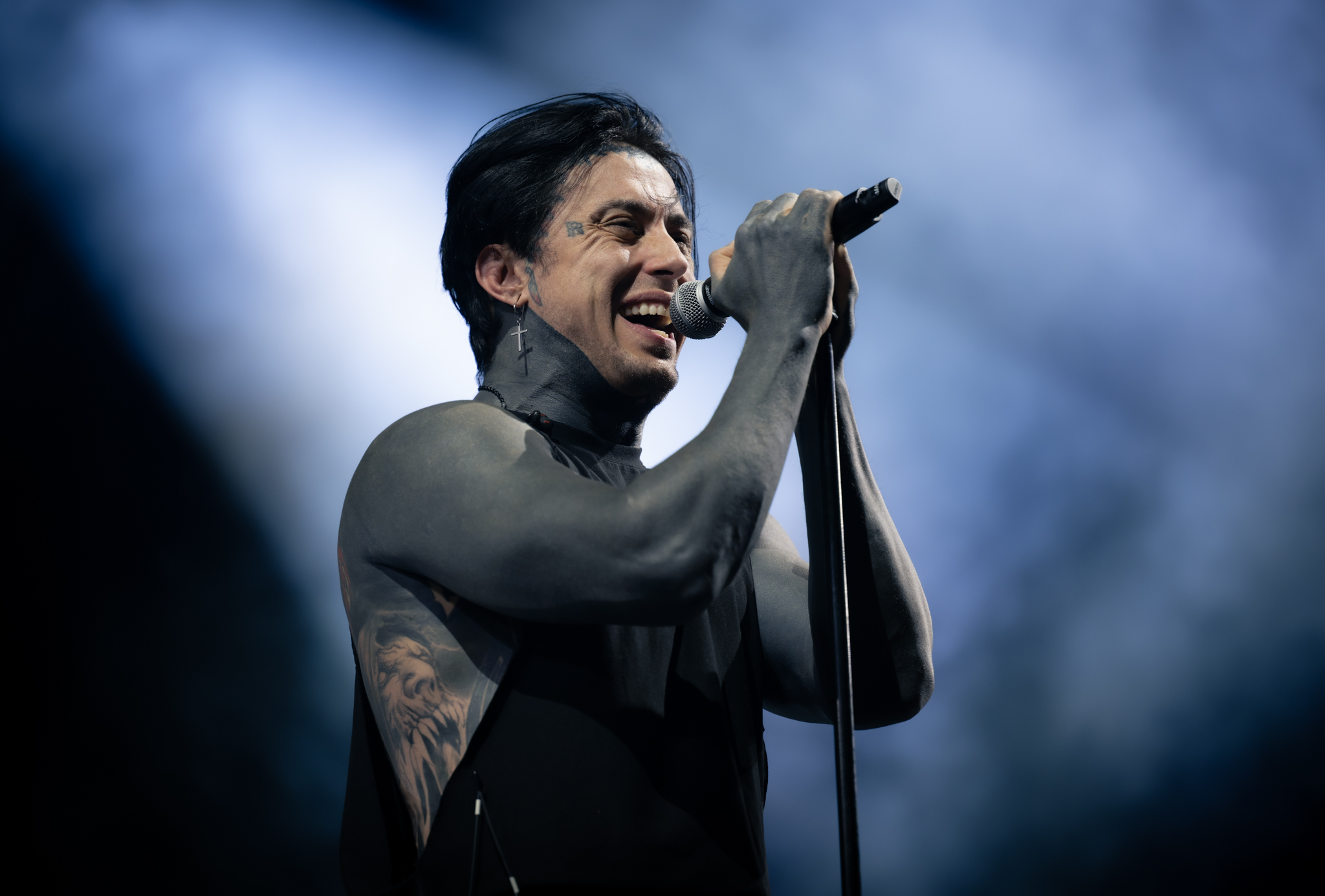 Falling In Reverse Light Up Hersheypark Stadium - Rock Documented