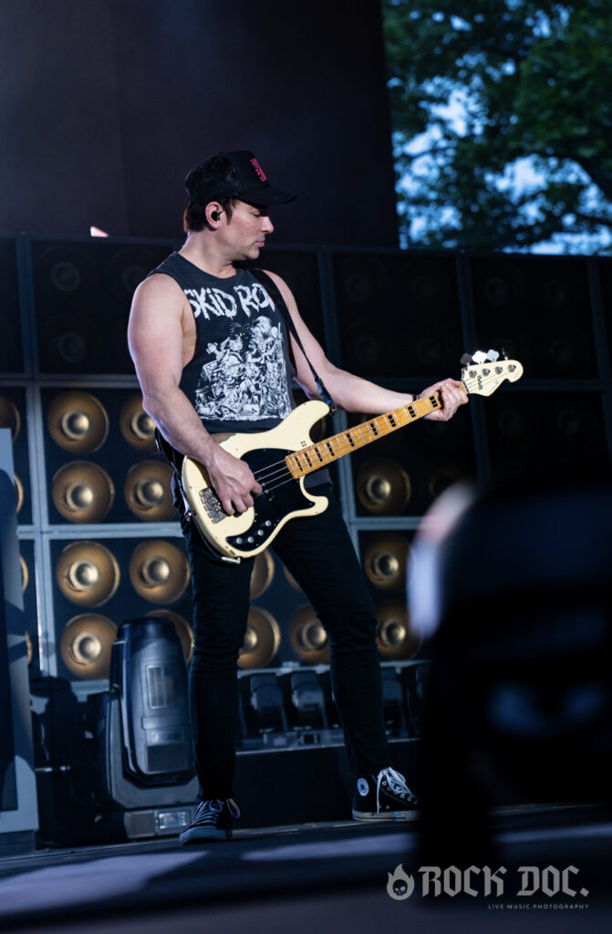 Yellowcard Performs Their Biggest NYC Headliner Yet in Central Park ...